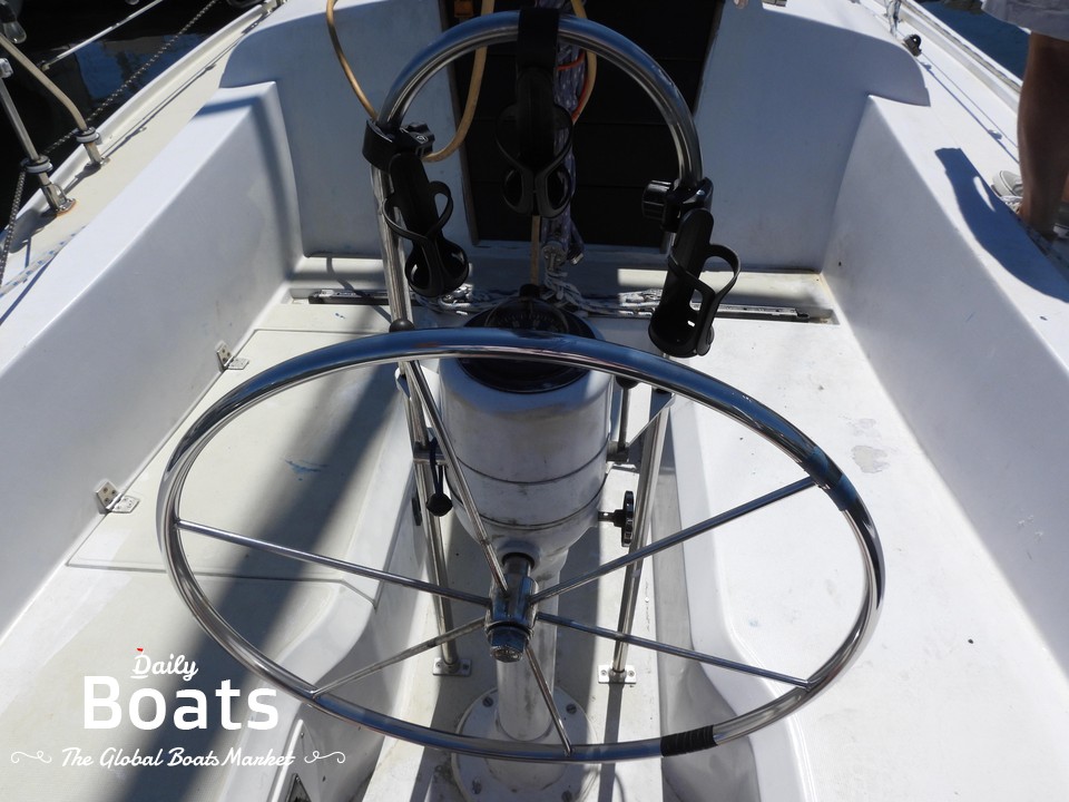 1983 Ericson 28+ for sale. View price, photos and Buy 1983 Ericson 28 ...