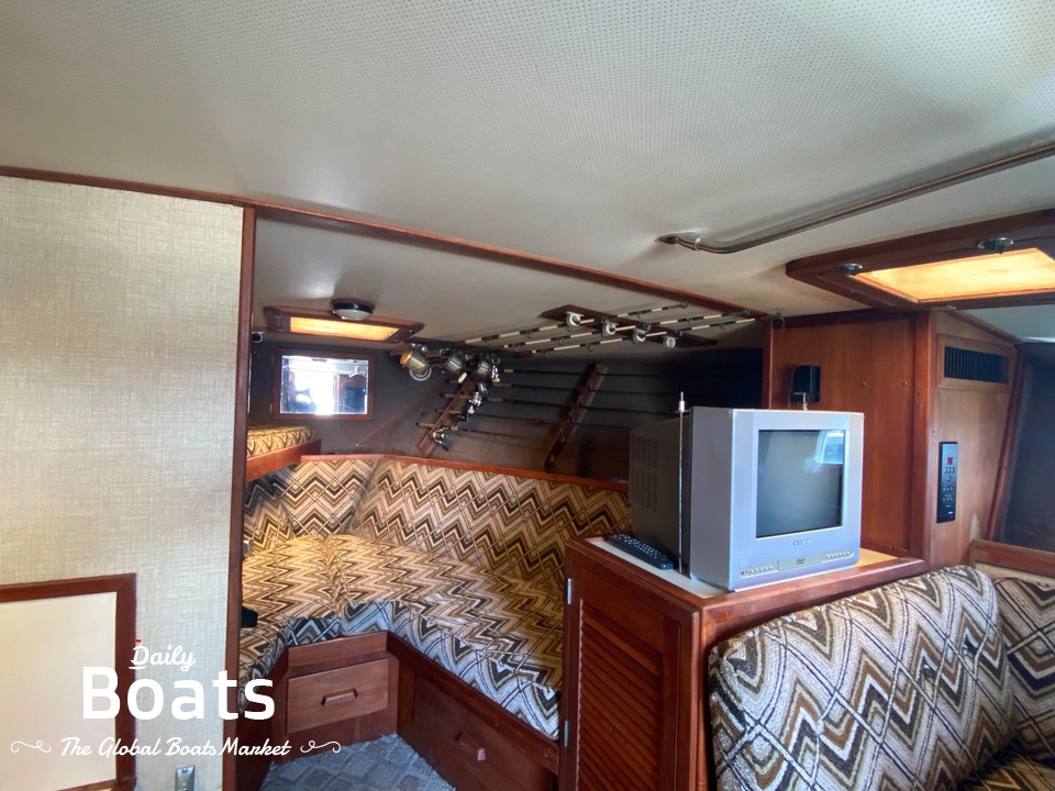 1983 Topaz 36 Express for sale. View price, photos and Buy 1983 Topaz ...