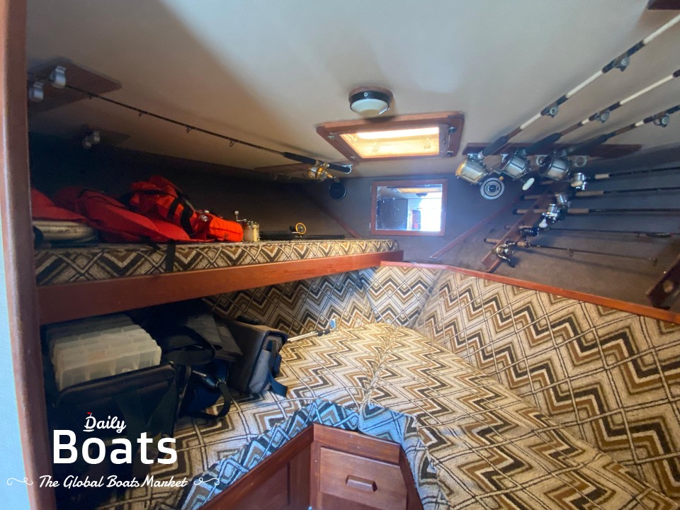 1983 Topaz 36 Express for sale. View price, photos and Buy 1983 Topaz ...