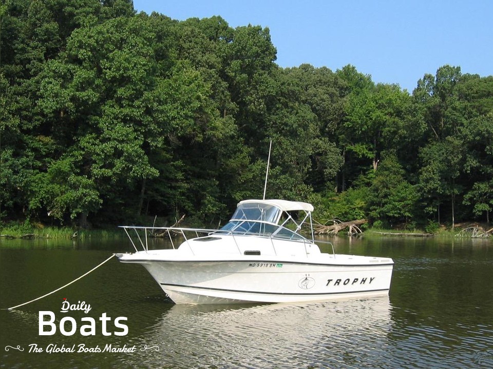 2001 Trophy 2352 Walkaround for sale. View price, photos and Buy 2001 ...