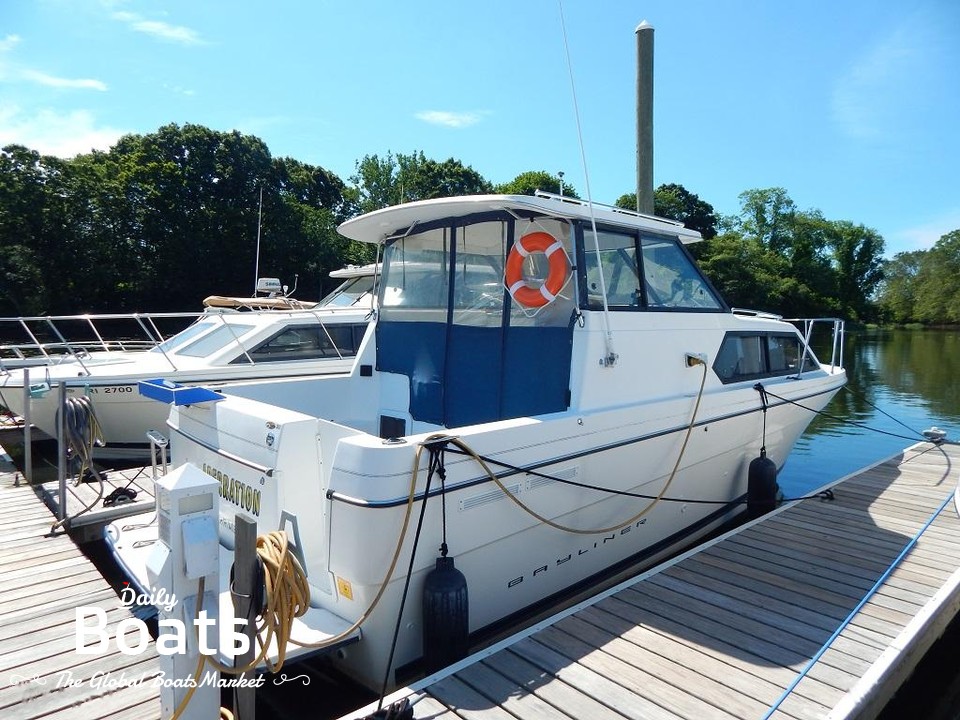 2002 Bayliner 2859 Classic Cruiser for sale. View price, photos and Buy ...