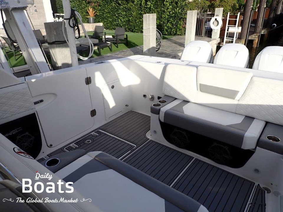 2018 Cigarette 42 Huntress for sale. View price, photos and Buy 2018 ...