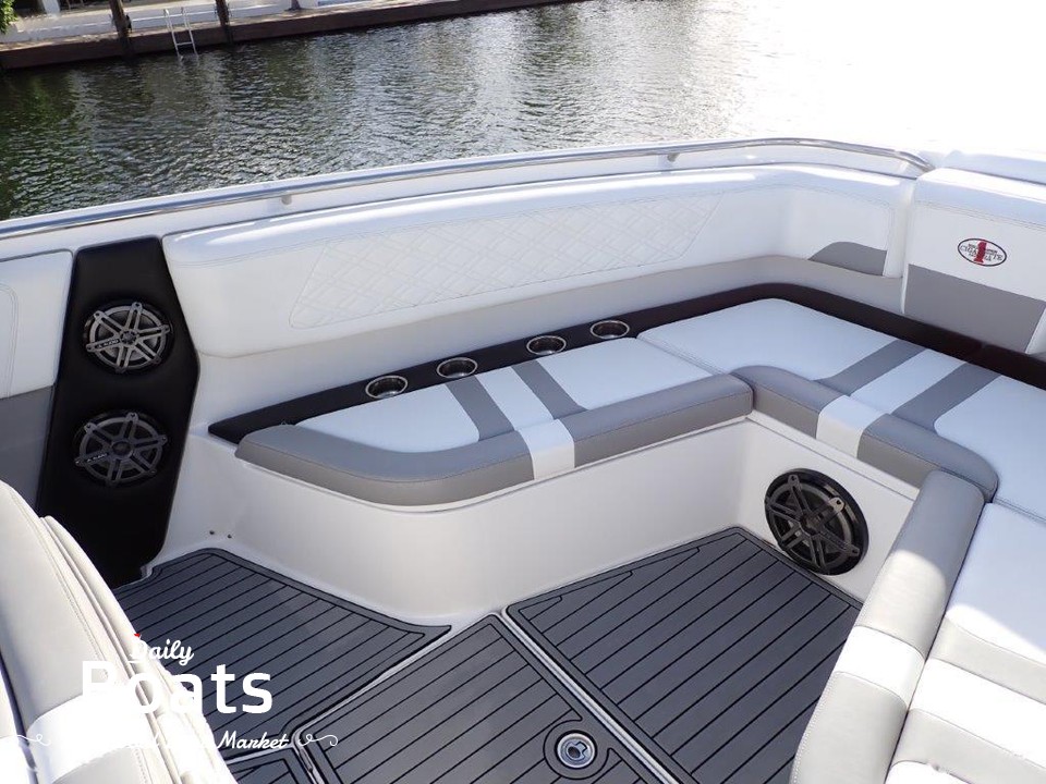 2018 Cigarette 42 Huntress for sale. View price, photos and Buy 2018 ...