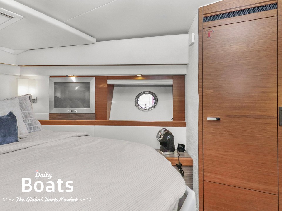 2020 Tiara Yachts C44 Coupe for sale. View price, photos and Buy 2020 ...