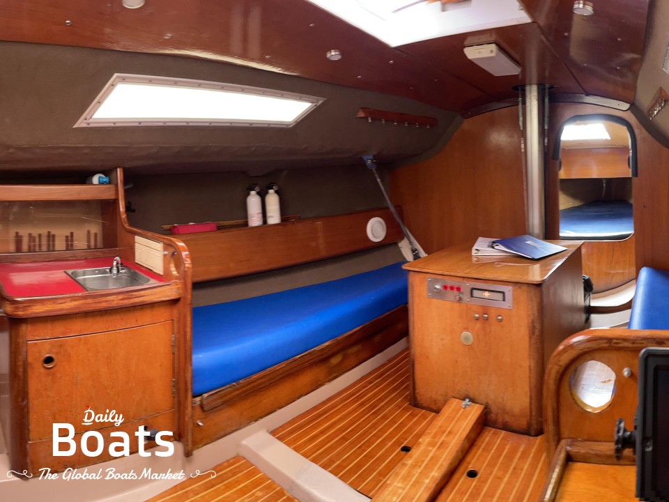 1983 Beneteau First Class 10 for sale. View price, photos and Buy 1983 ...