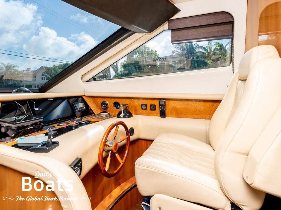 2000 Azimut 70 Sea-Jet for sale. View price, photos and Buy 2000 Azimut ...