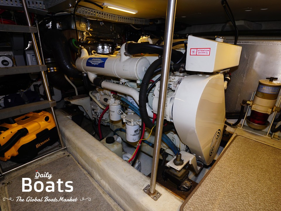 2001 Carver 466 Motor Yacht for sale. View price, photos and Buy 2001 ...