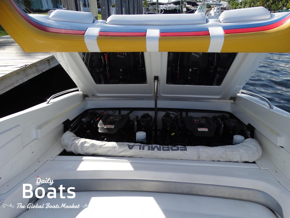 2005 Formula Fastech 292 for sale. View price, photos and Buy 2005 ...