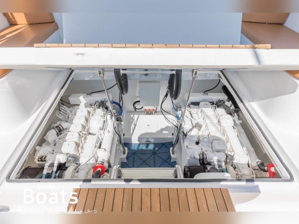 1989 Pace Custom 33 Express for sale. View price, photos and Buy 1989 ...