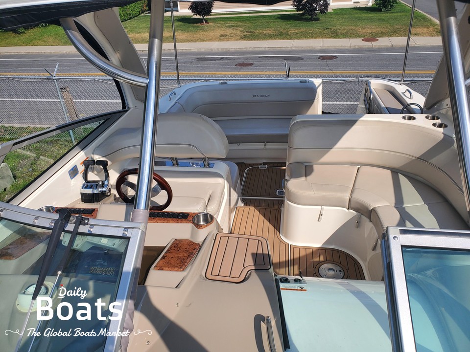 2007 Larson Cabrio 350 for sale. View price, photos and Buy 2007 Larson ...