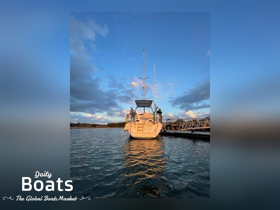 2006 Hunter Center Cockpit for sale. View price, photos and Buy 2006 ...