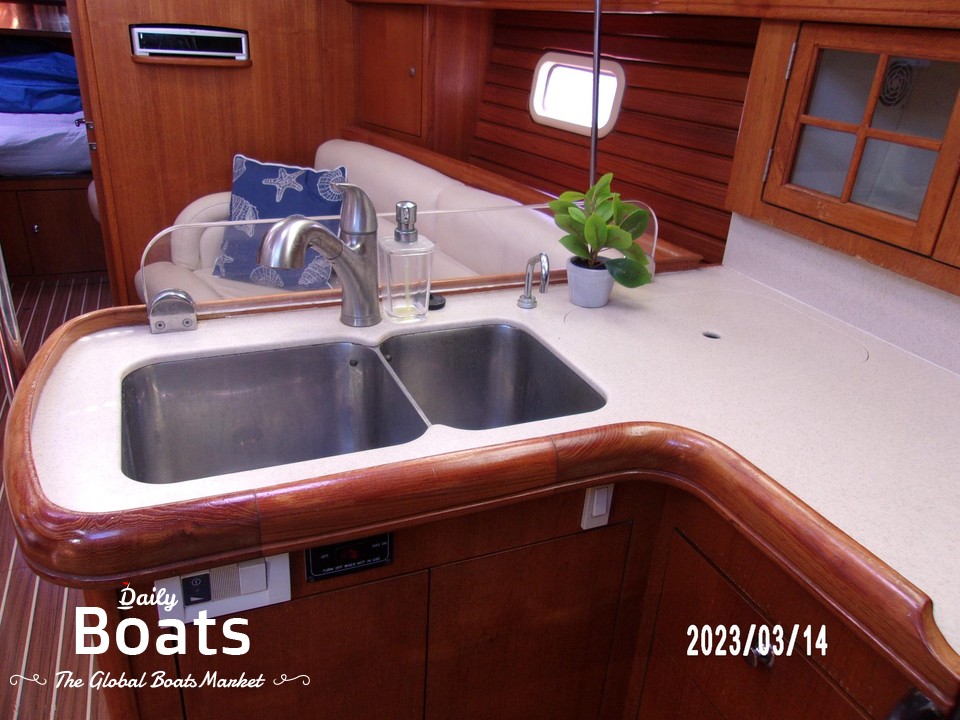 2006 Hunter Center Cockpit for sale. View price, photos and Buy 2006 ...