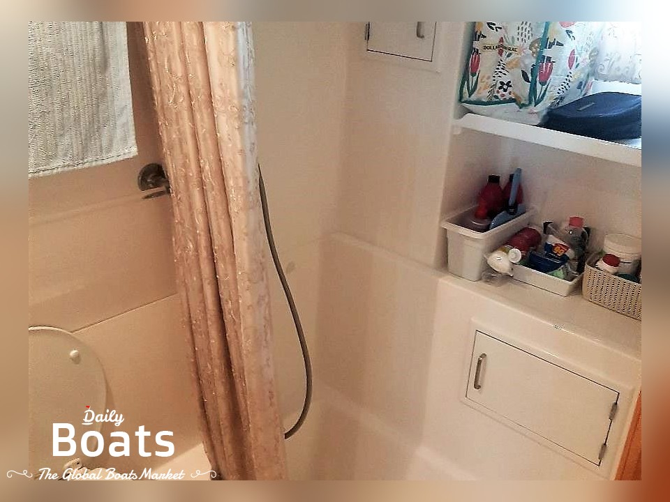 1997 Jefferson 46 Marlago Motoryacht for sale. View price, photos and ...