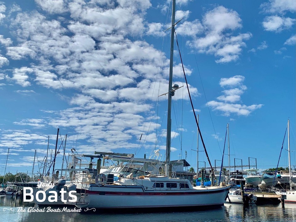 Wellington 44 center cockpit cutter for sale - Daily Boats