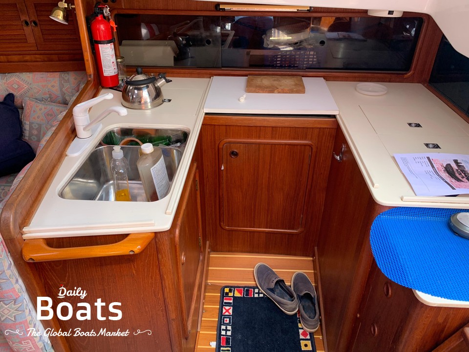 1995 Hinterhoeller Nonsuch 324 for sale. View price, photos and Buy ...