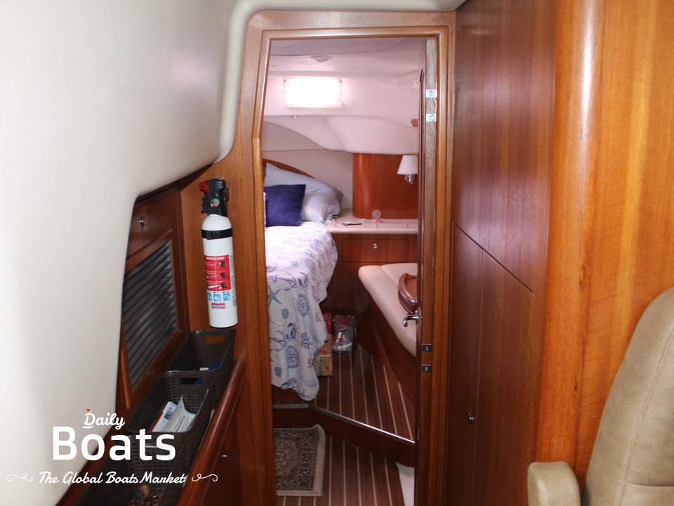 2007 Hunter 45 Center Cockpit for sale. View price, photos and Buy 2007 ...