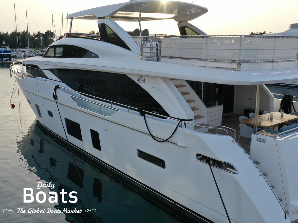 2019 Princess 30M for sale. View price, photos and Buy 2019 Princess ...