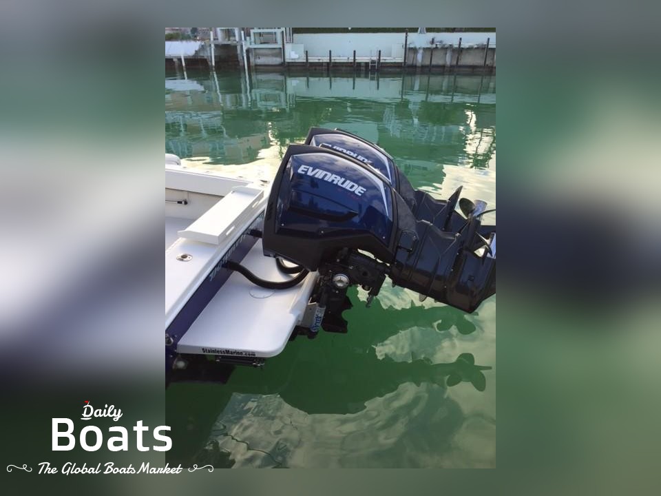 2001 Avanti 33 Center Console for sale. View price, photos and Buy 2001 ...