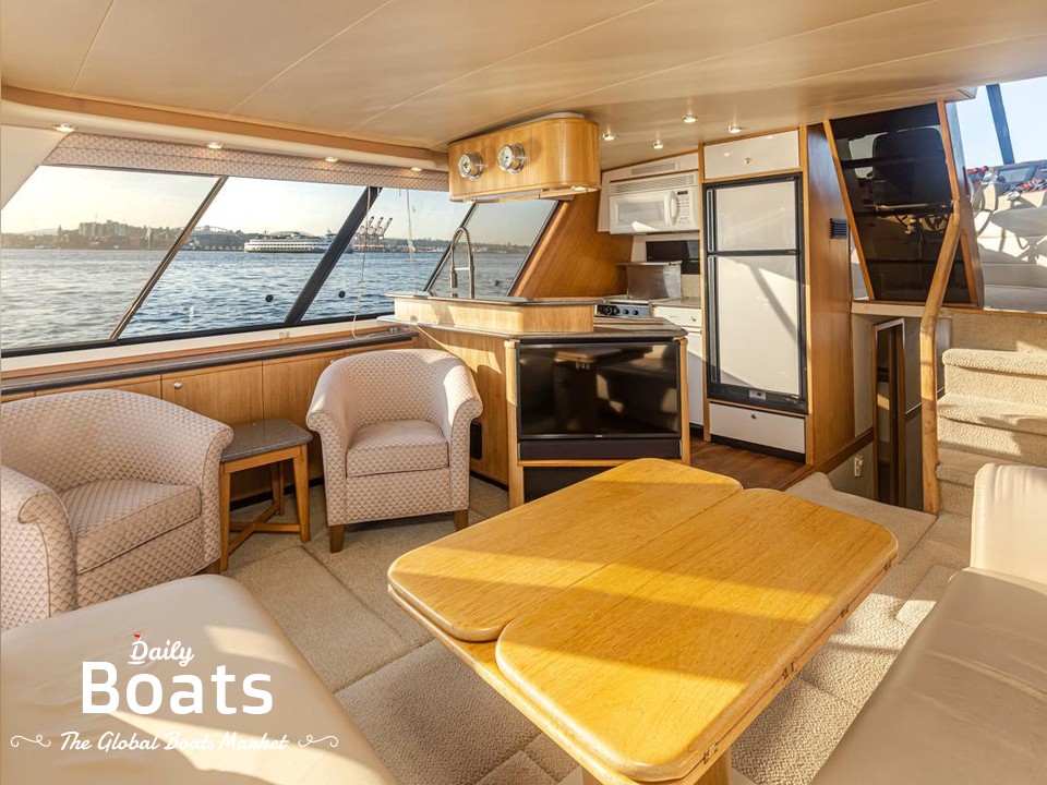 1998 Bayliner 4788 Pilot House Motoryacht for sale. View price, photos ...