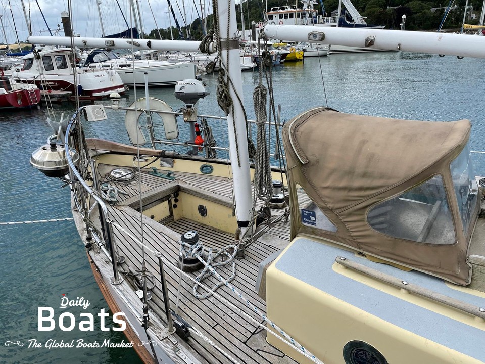 1973 Dreadnought 32 for sale. View price, photos and Buy 1973 ...