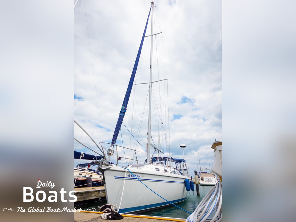 2004 Catalina 350 Mkii for sale. View price, photos and Buy 2004 ...