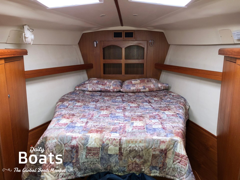 2004 Hunter 466 for sale. View price, photos and Buy 2004 Hunter 466 ...