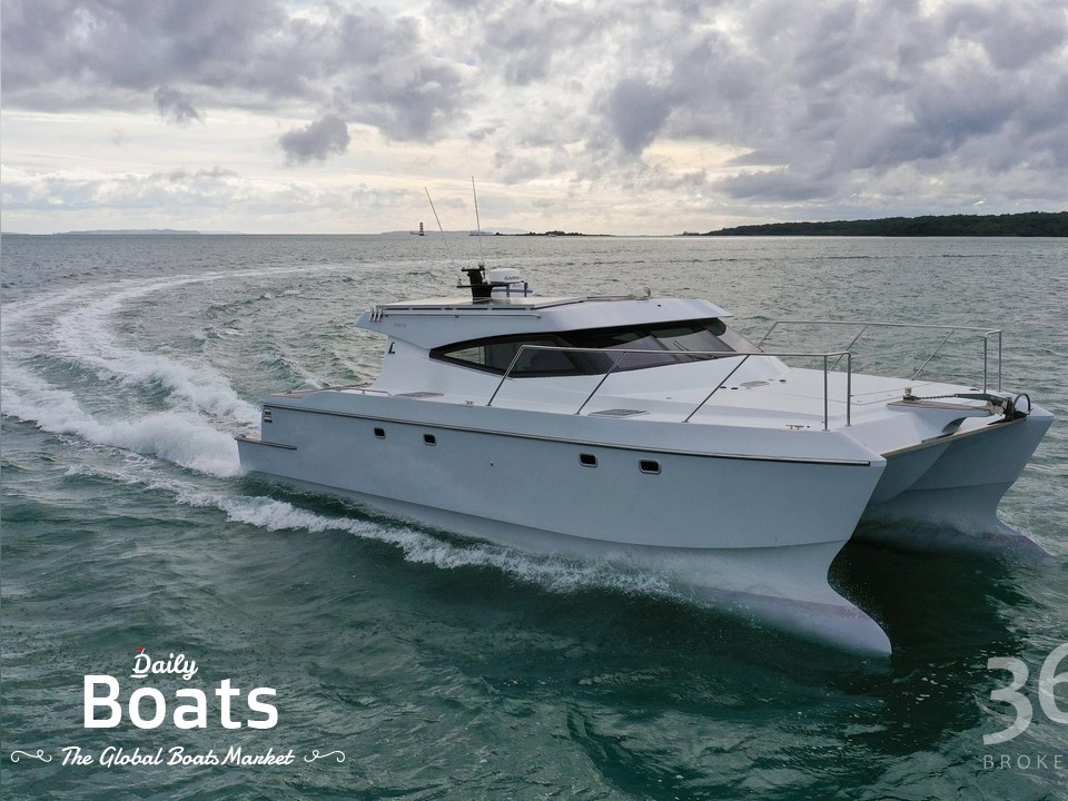 2010 Intrepid 40 for sale. View price, photos and Buy 2010 Intrepid 40 ...