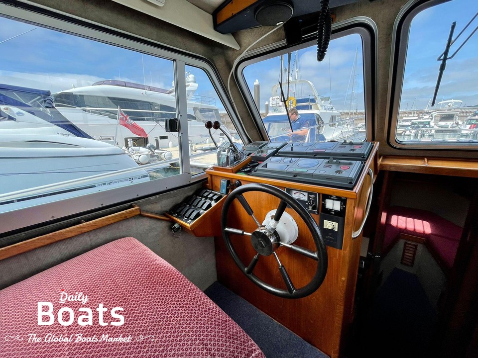 1989 Channel Island 32 for sale. View price, photos and Buy 1989 ...