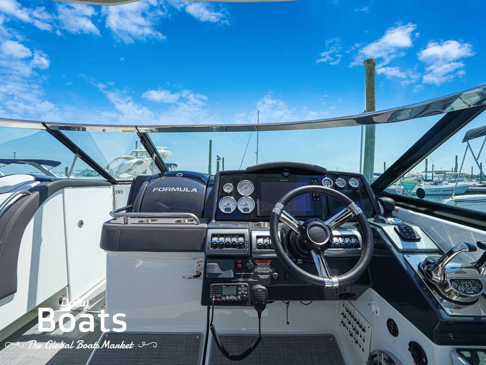 2020 Formula 350 Crossover Bowrider for sale. View price, photos and ...