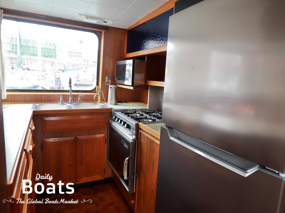 1982 Custom Carvel-Hull - Steel for sale. View price, photos and Buy ...