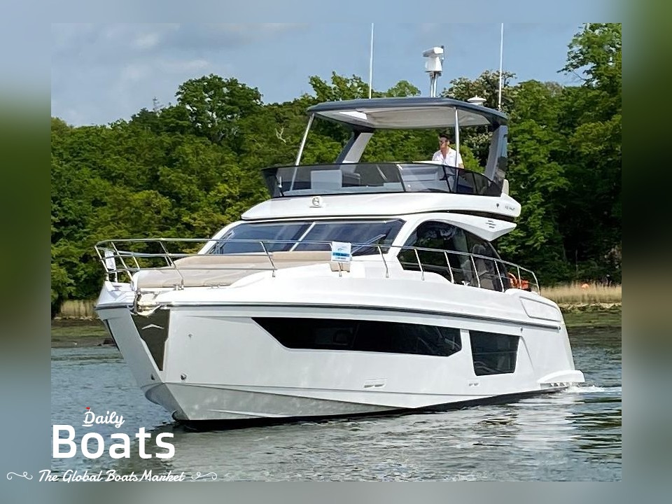2023 Azimut Flybridge 53 Top for sale. View price, photos and Buy 2023 ...