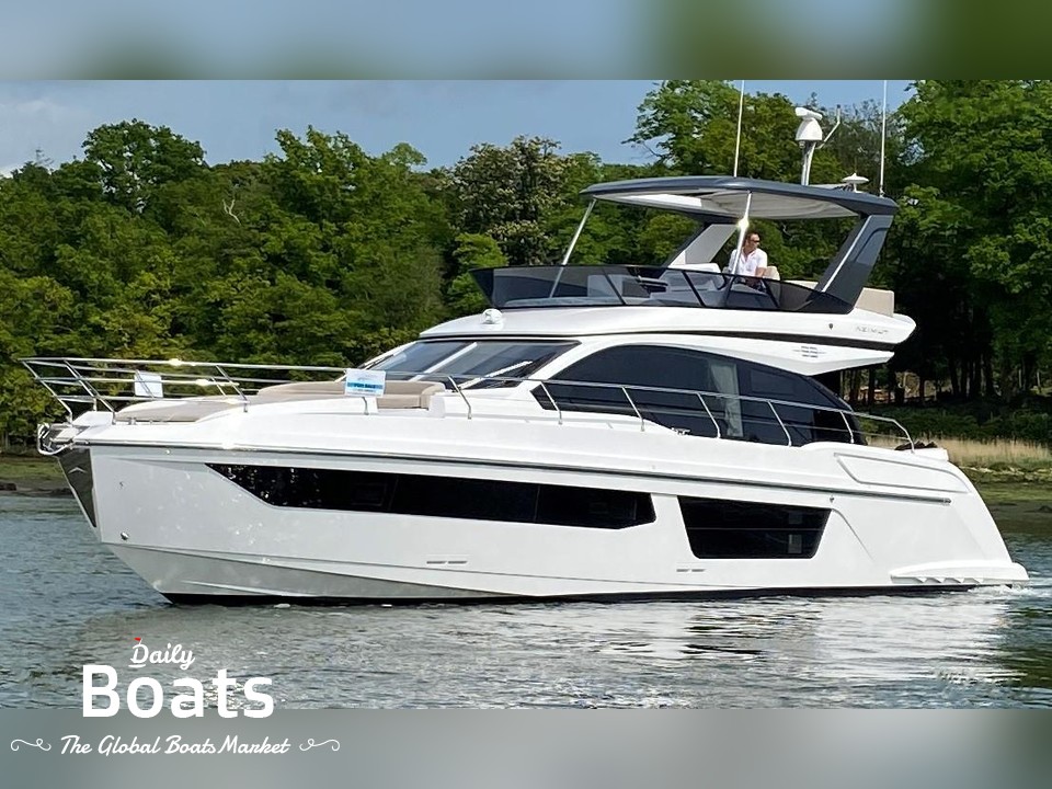 2023 Azimut Flybridge 53 Top for sale. View price, photos and Buy 2023 ...