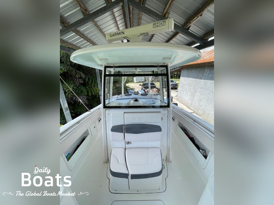 2017 Robalo 302 for sale. View price, photos and Buy 2017 Robalo 302 ...