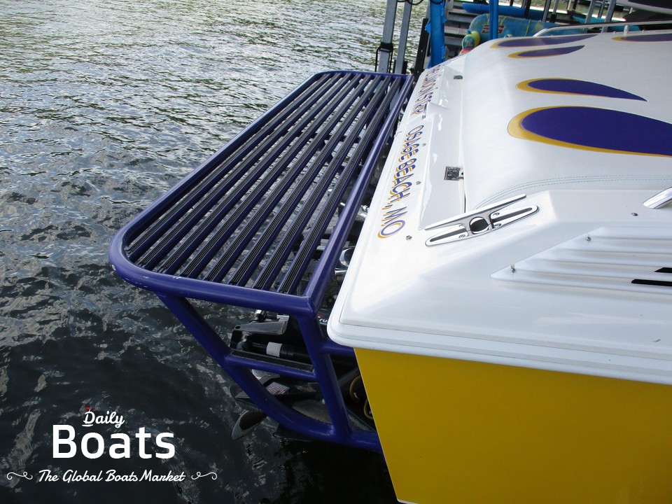 1999 Wellcraft Scarab 38 Avs for sale. View price, photos and Buy 1999 ...