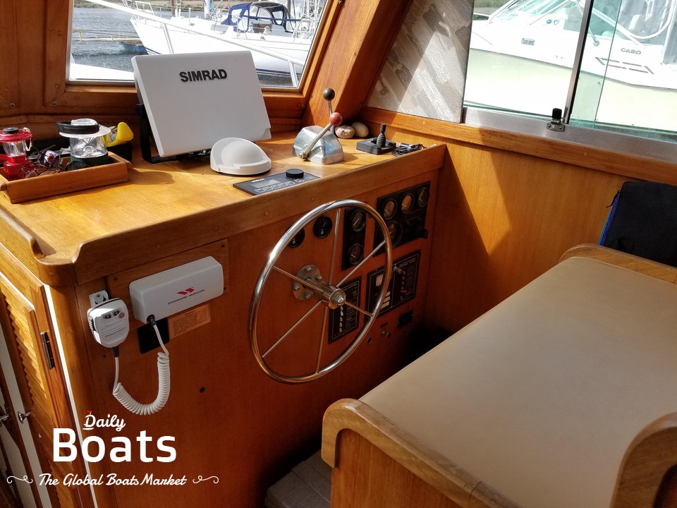 1986 Duffy 35 Flybridge Cruiser for sale. View price, photos and Buy ...
