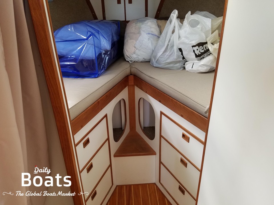 1986 Duffy 35 Flybridge Cruiser for sale. View price, photos and Buy ...