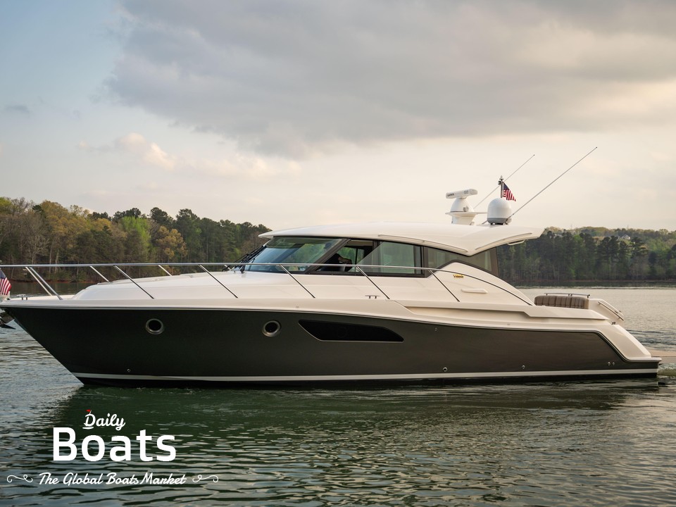 2016 Tiara Yachts 44 Coupe for sale. View price, photos and Buy 2016 ...