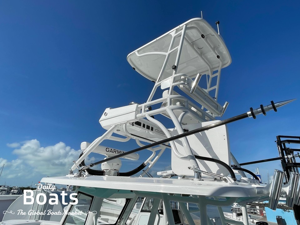 2023 Everglades 335Cc for sale. View price, photos and Buy 2023 ...