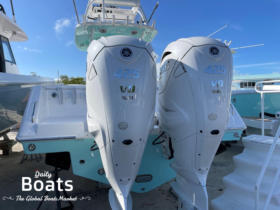 2023 Everglades 335Cc for sale. View price, photos and Buy 2023 ...