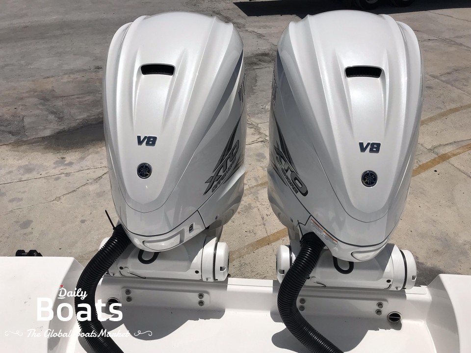 2023 Everglades 335Cc for sale. View price, photos and Buy 2023 ...