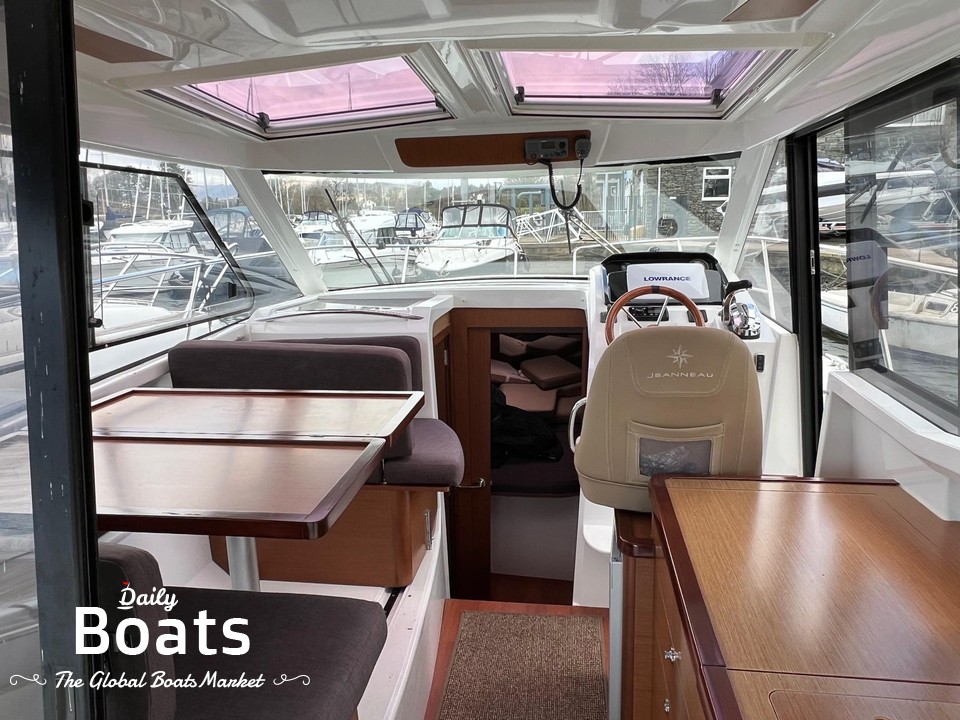 2013 Jeanneau Merry Fisher 855 for sale. View price, photos and Buy ...