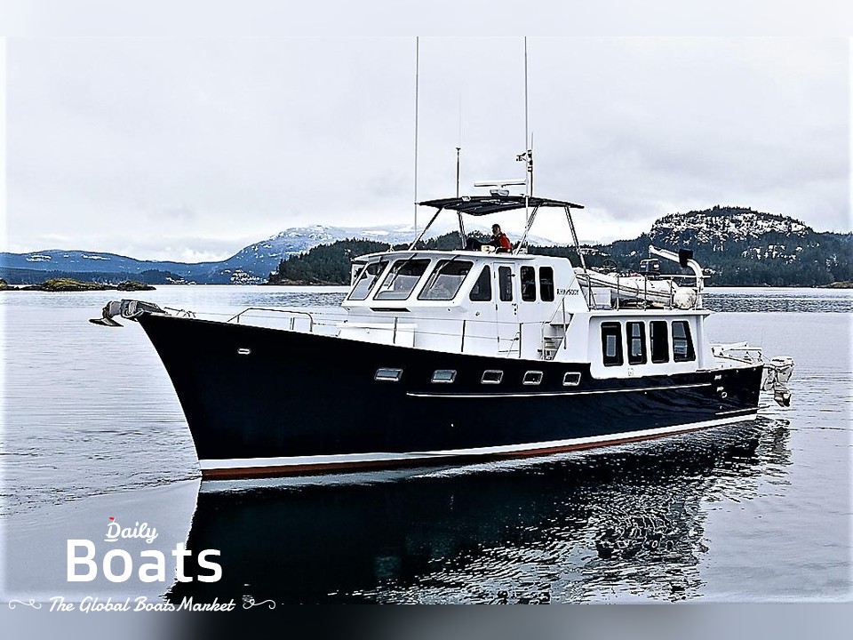 Cruising boats Custom pilothouse for sale - Daily Boats