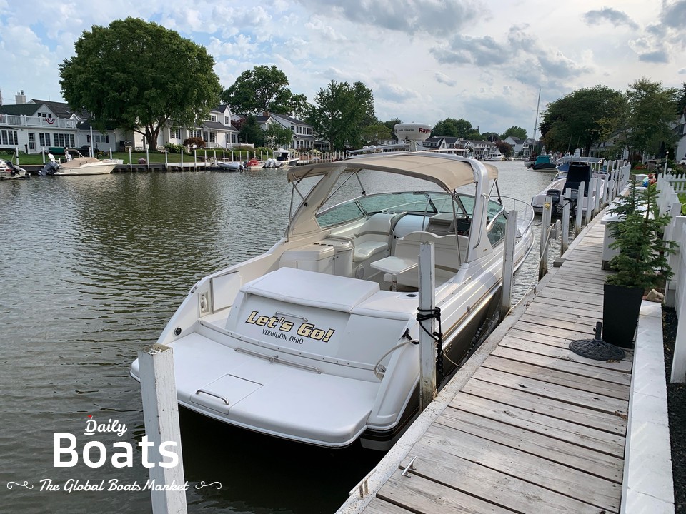 Motor boats with cuddy cabin 330 for sale - Daily Boats