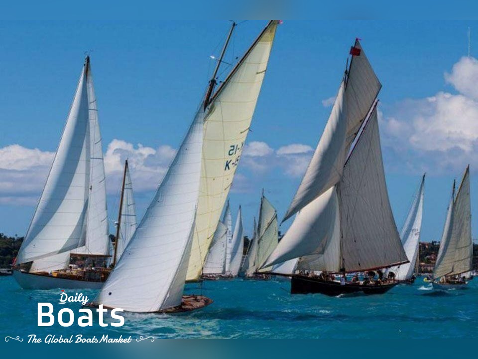 1926 McGruer Alfred Mylne Glen-Coats Gaff Sloop for sale. View price ...