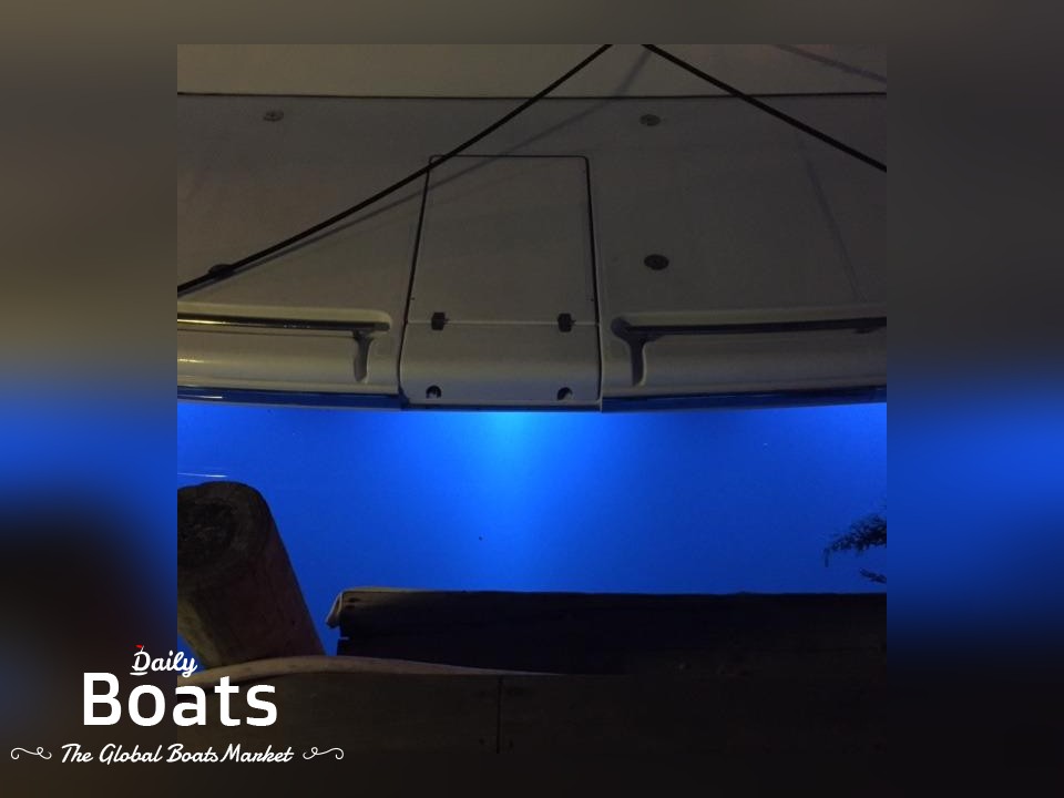 2000 Tiara Yachts 52 Express Cruiser for sale. View price, photos and ...