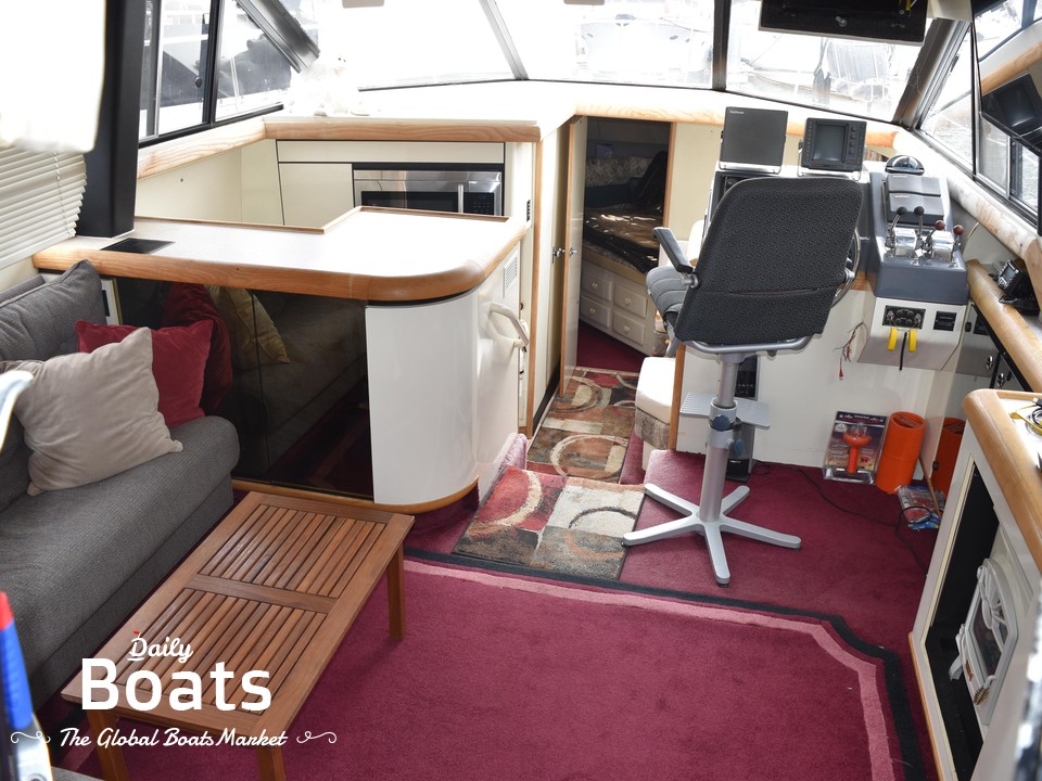 1993 Bayliner 4387 for sale. View price, photos and Buy 1993 Bayliner ...