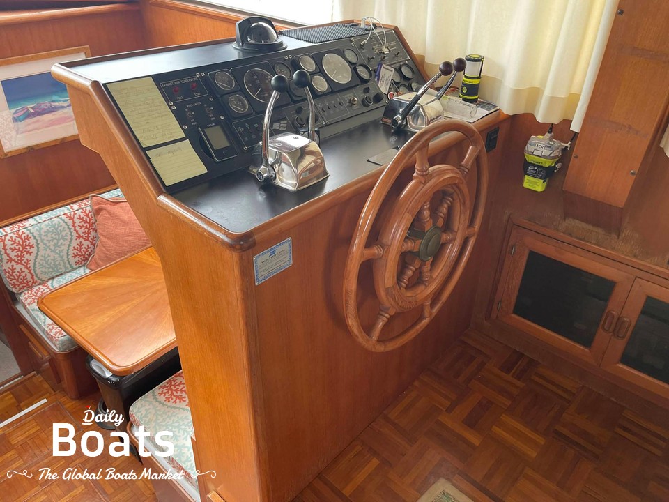 1992 Jefferson 42 Viscount Sundeck for sale. View price, photos and Buy ...