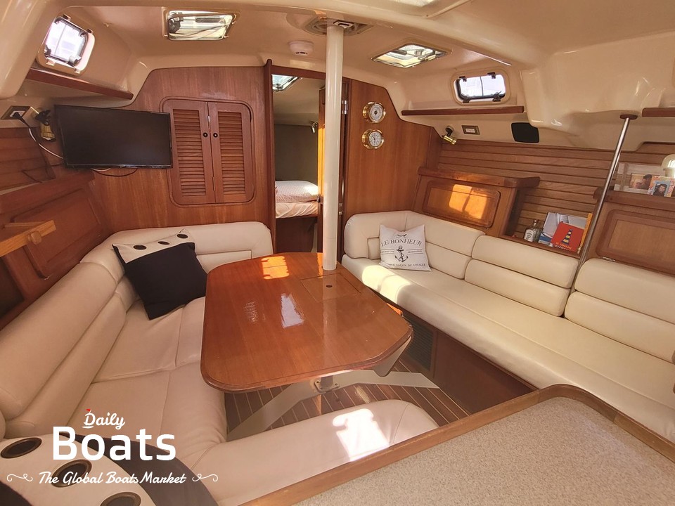 1996 Hunter Legend 37.5 for sale. View price, photos and Buy 1996 ...