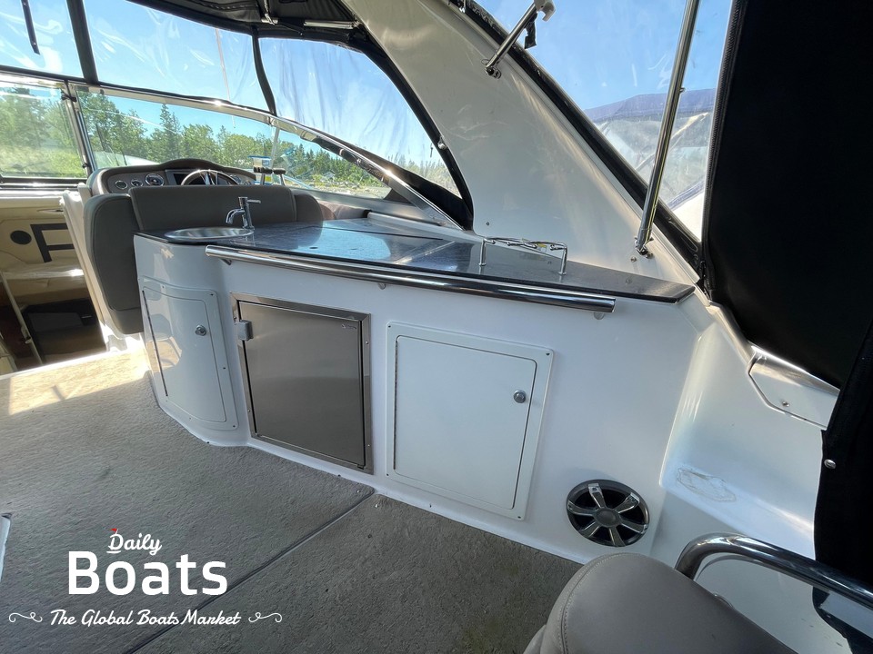 2014 Regal 32 Express for sale. View price, photos and Buy 2014 Regal ...
