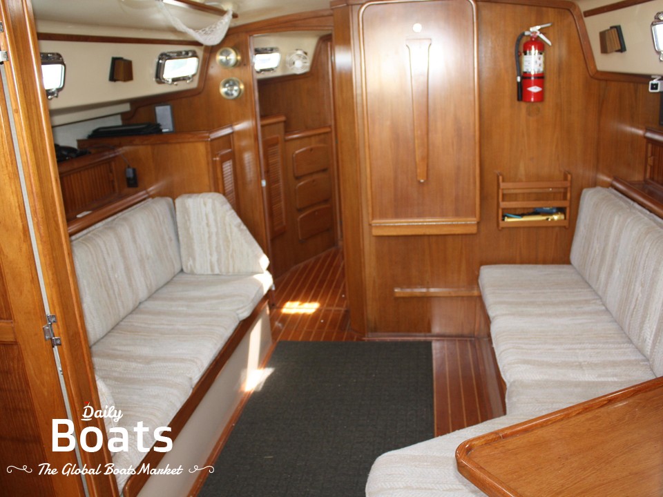 1986 Island Packet 38 for sale. View price, photos and Buy 1986 Island ...